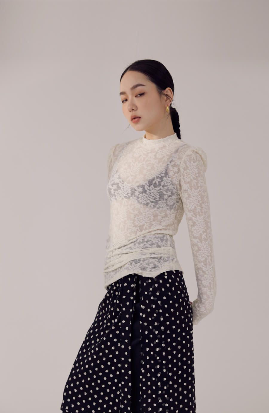 蕾絲公主袖打底衫 2色 | Mosdress